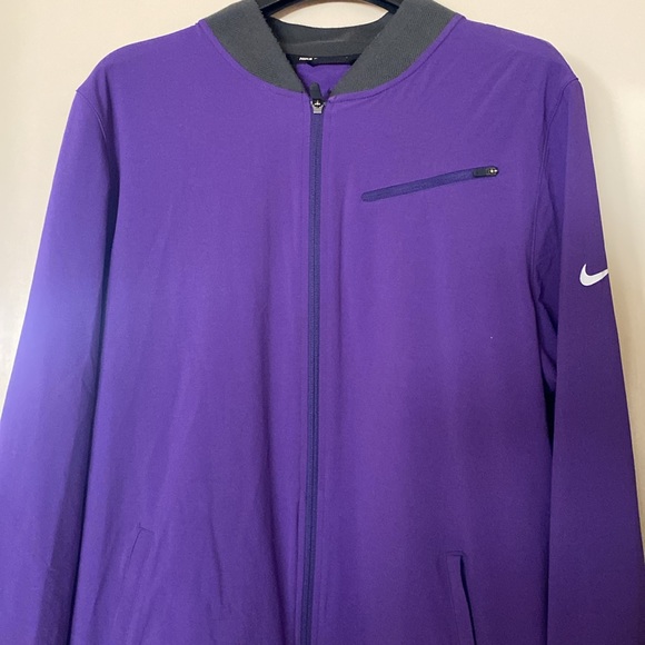 Nike | Jackets & Coats | Menswear Nike Dri Fit Lightweight Runners ...